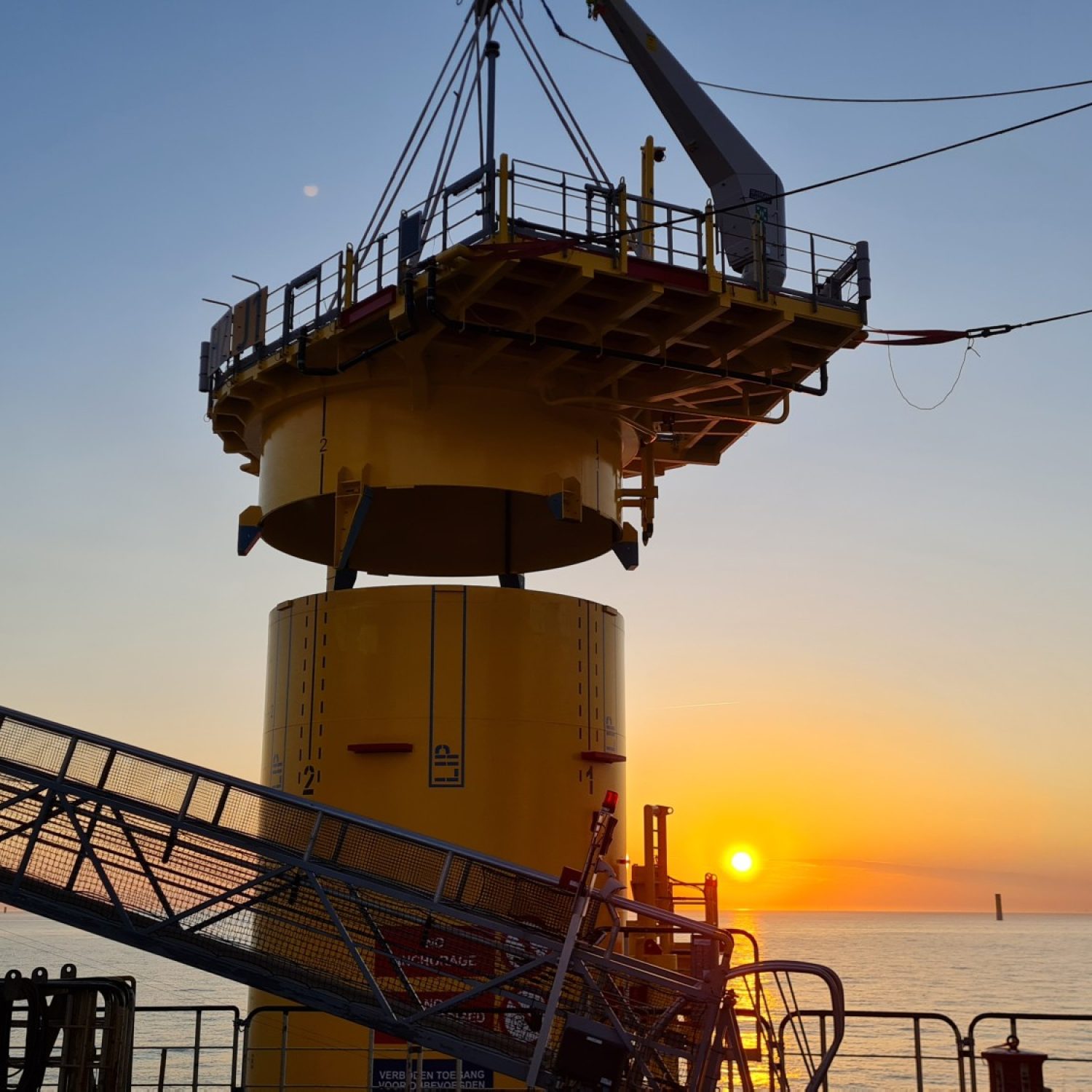 Installation Engineering & Construction - Waves Group